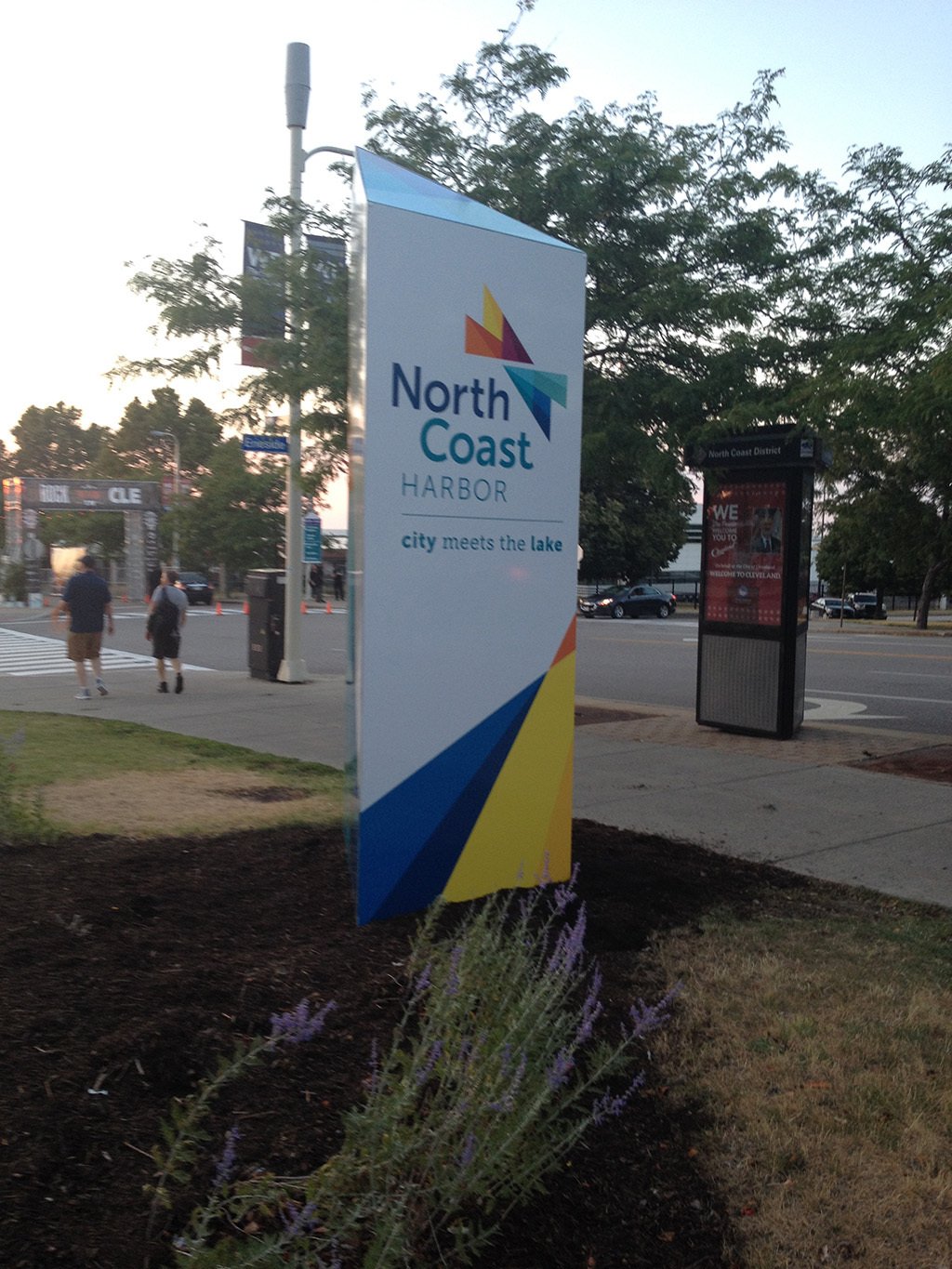 Custom Signs, Digital Graphics | Cleveland OH