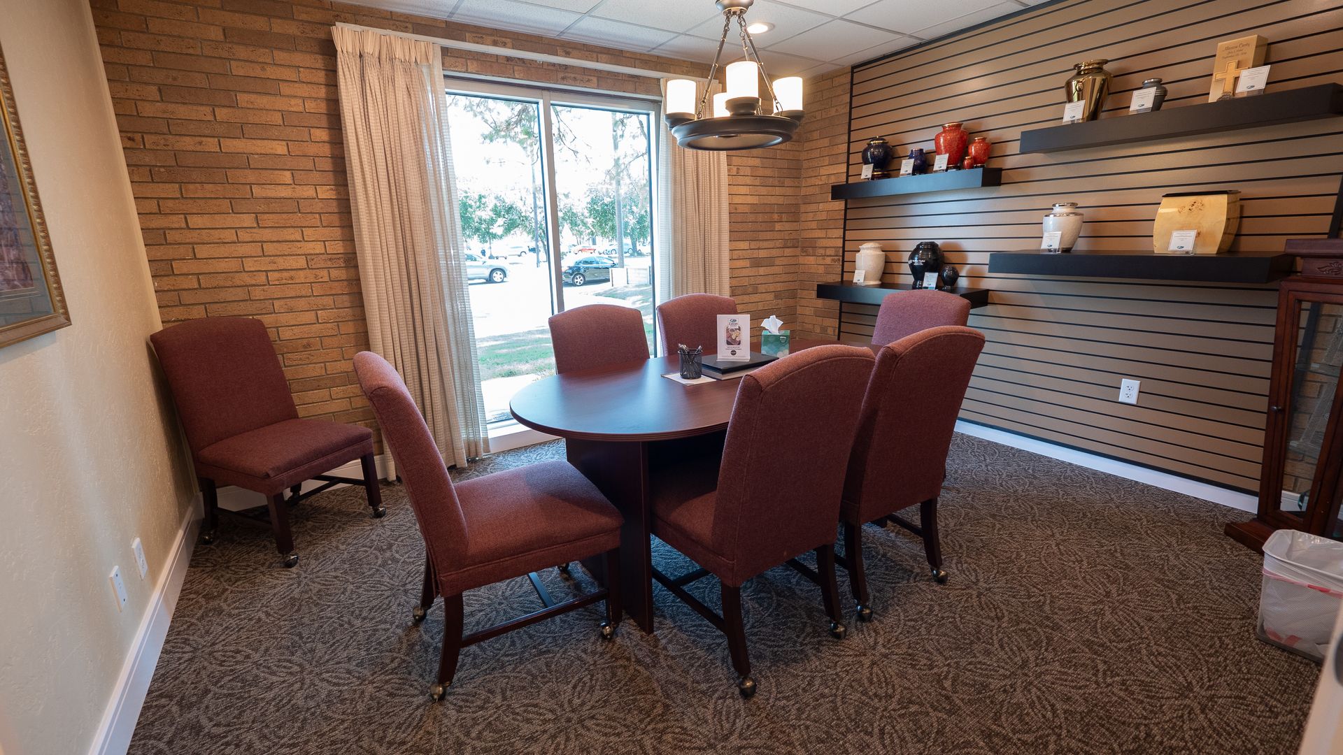 Funeral Home Hurst Texas | Lucas Funeral Homes