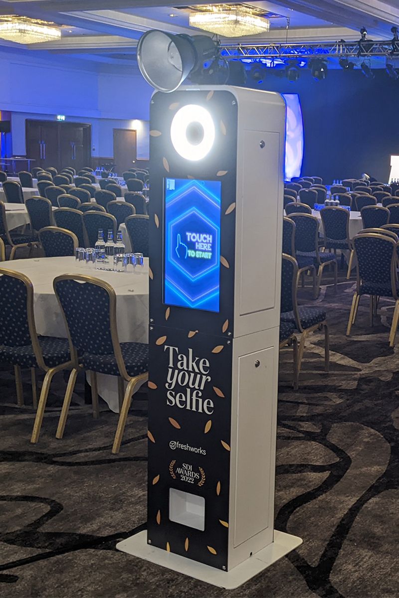 Magic Mirror Photo Booth for Weddings & Corporate Events