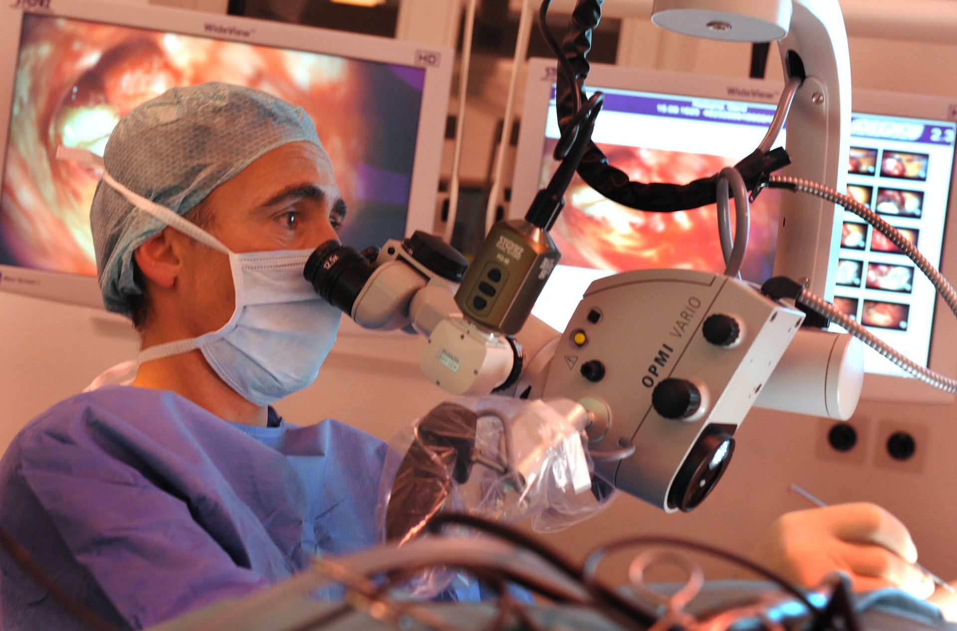 Gero Strauss; Hals, Nase, Ohren, spezielle HNO-OP, Plastische OP ...