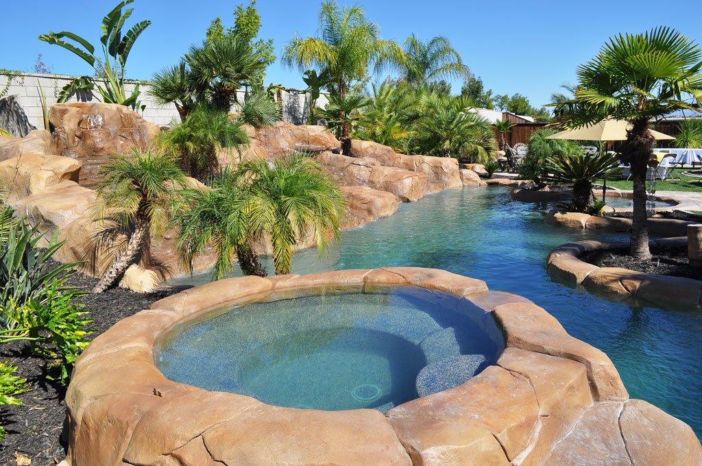 Custom Pools & Spas Designed For The Inland Empire & Orange County