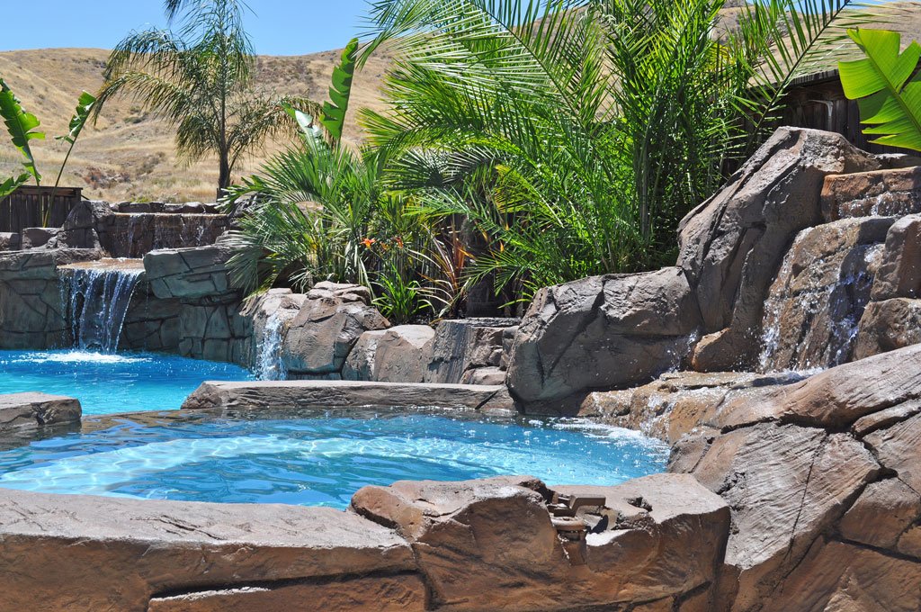 Custom Pools & Spas Designed For The Inland Empire & Orange County