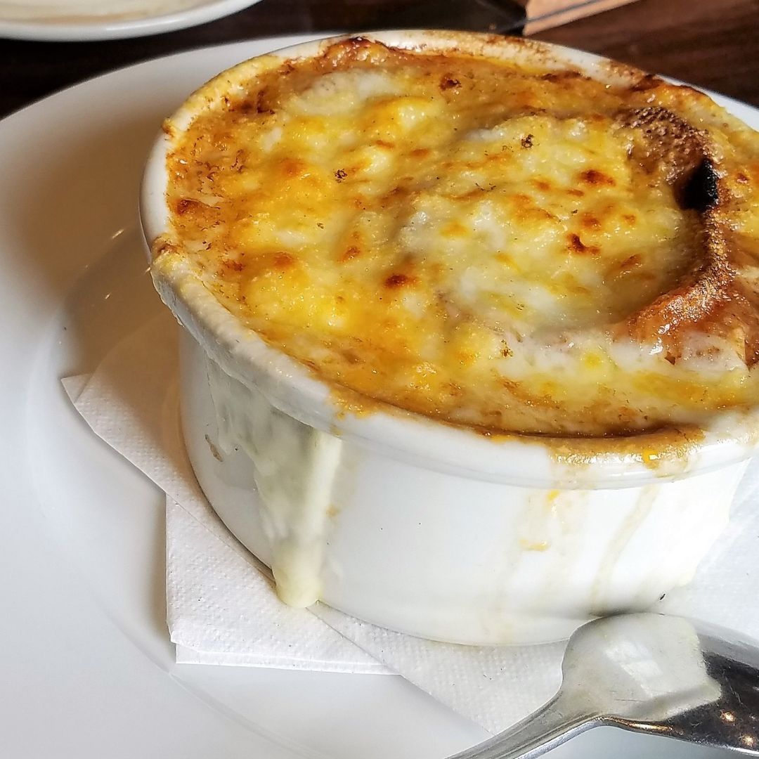 Top 4 Pub Food Favorites - Plan a Cozy Night Out