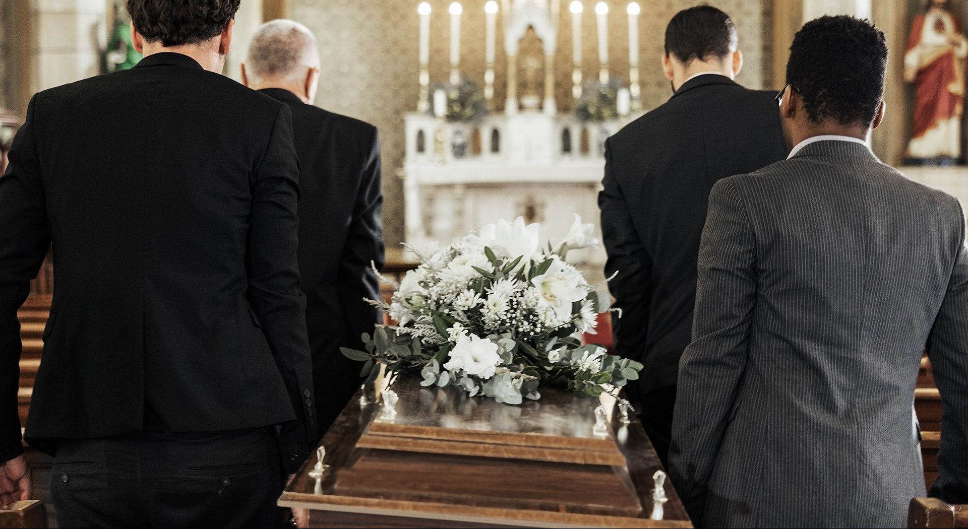 Traditional Services | Platt's Funeral Home