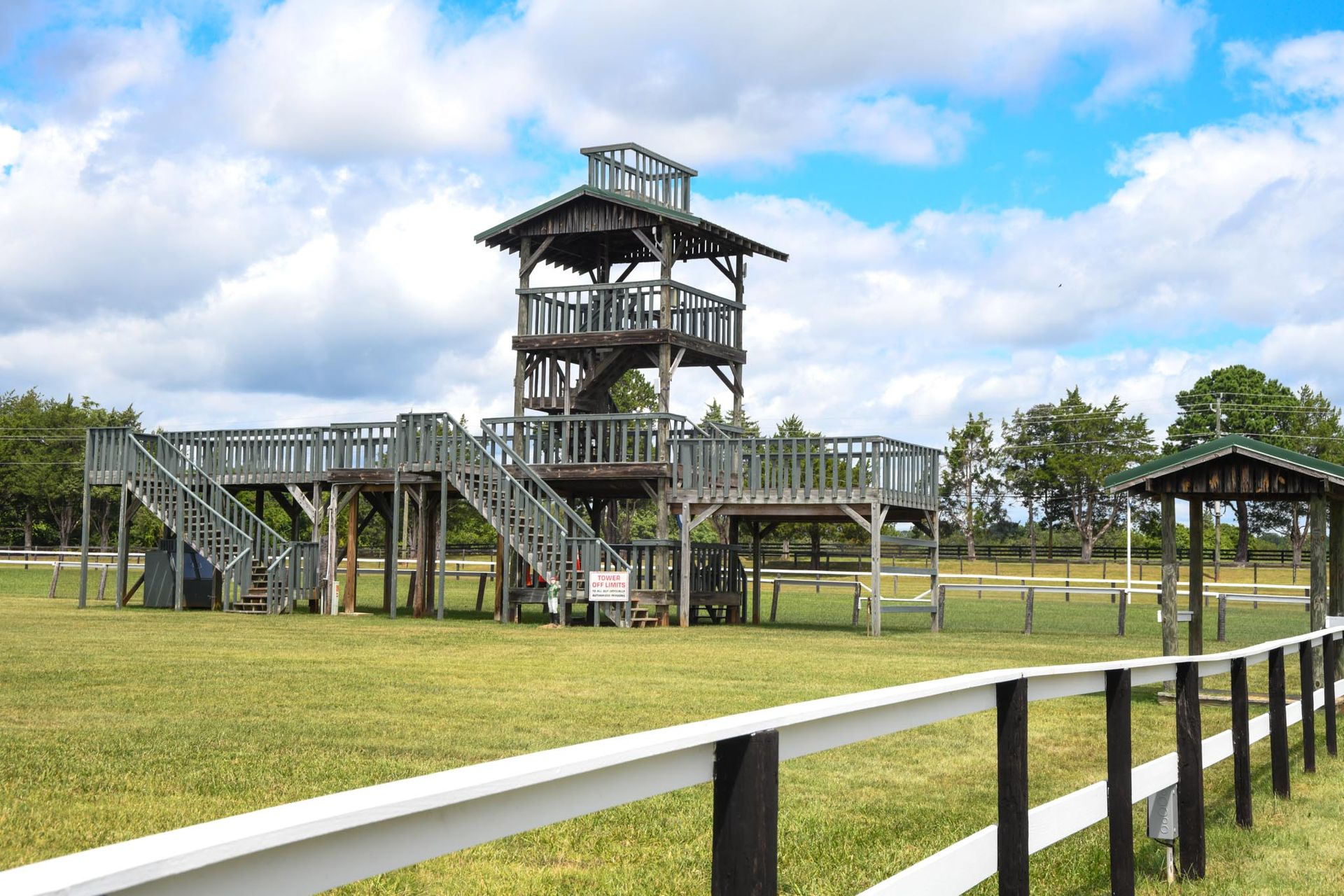 Foxfield Races - ABOUT- Steeplechase Racing in the Heart of Virginia