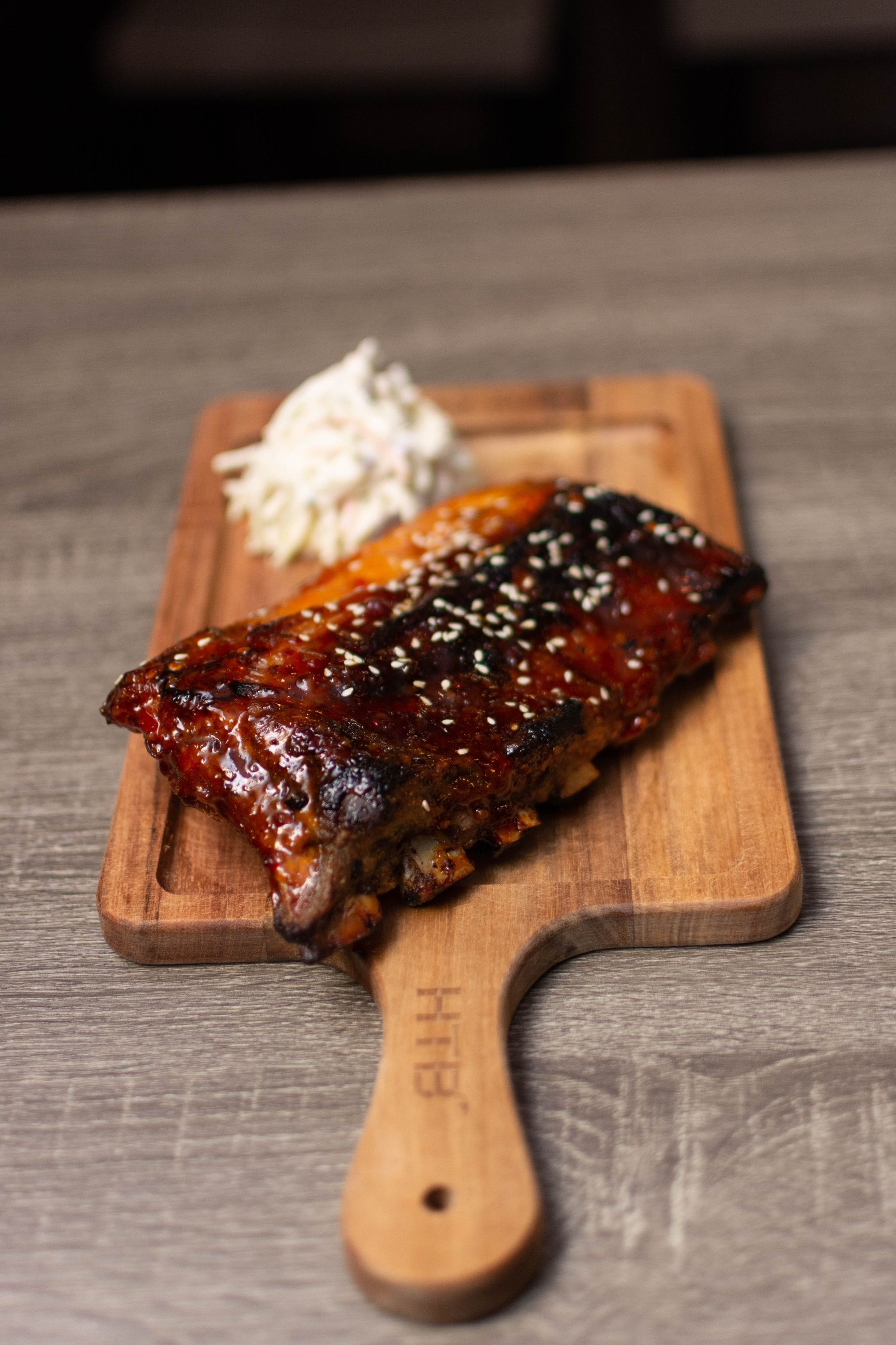 Restaurant Bar & Lounge | Waterbury, CT | 203-648-3330