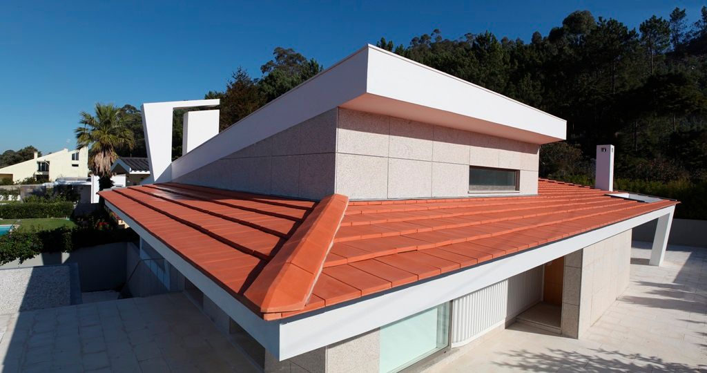Versatile Clay Roof Tiles | Variety of Finishes & Colours | Galex