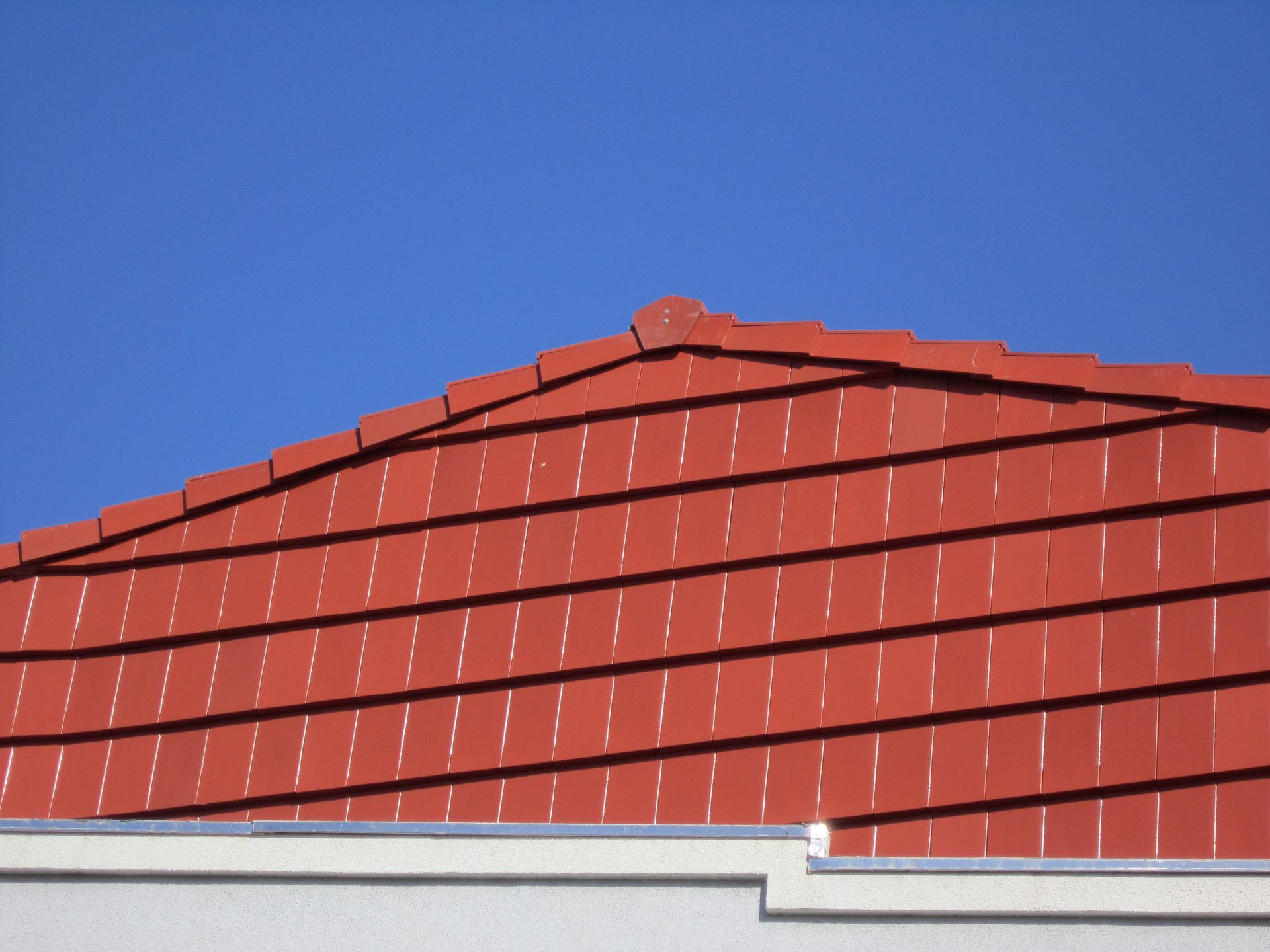 Versatile Clay Roof Tiles | Variety of Finishes & Colours | Galex