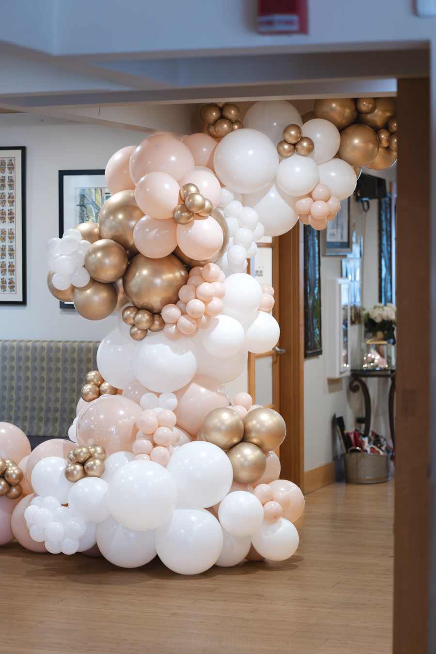 Balloon Boss Lady | Balloon Decor in Kent, WA