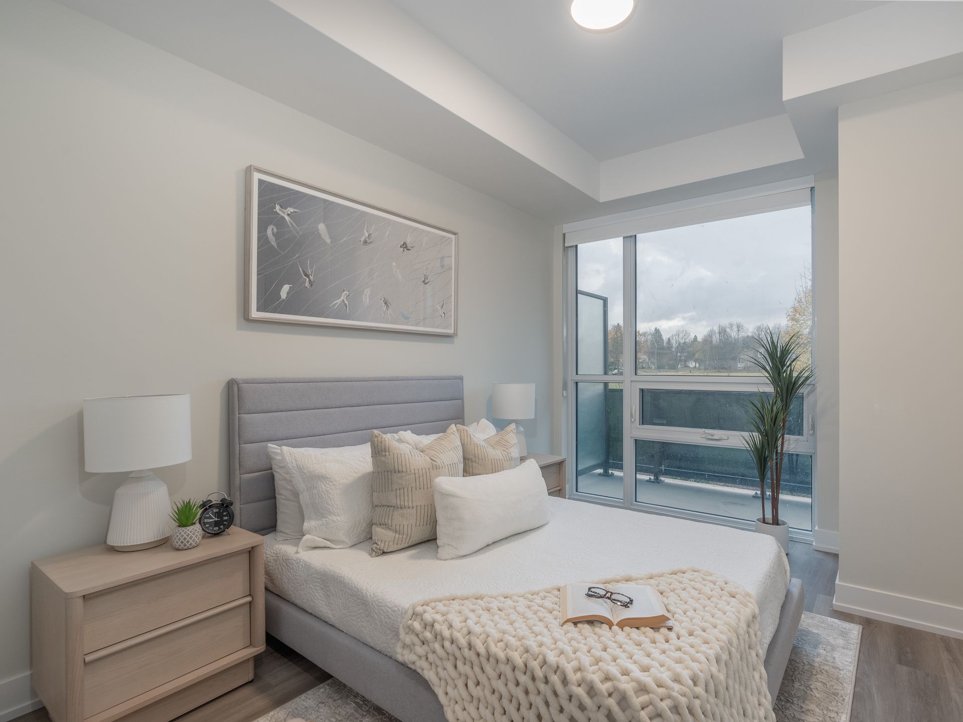 Now Renting Barrie Apartments | Virtual Tours & Photos | Shoreview