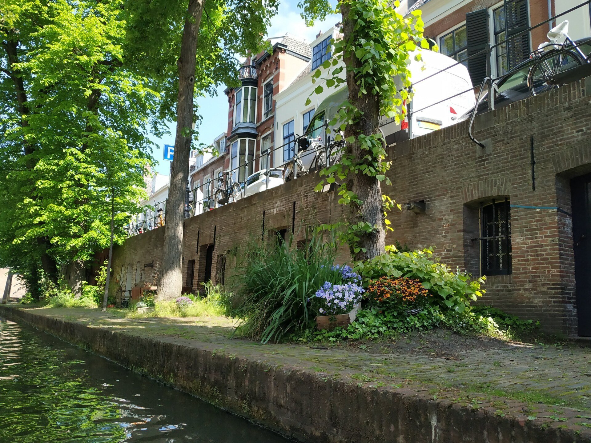De leukste stadswandelingen door Utrecht met gids!