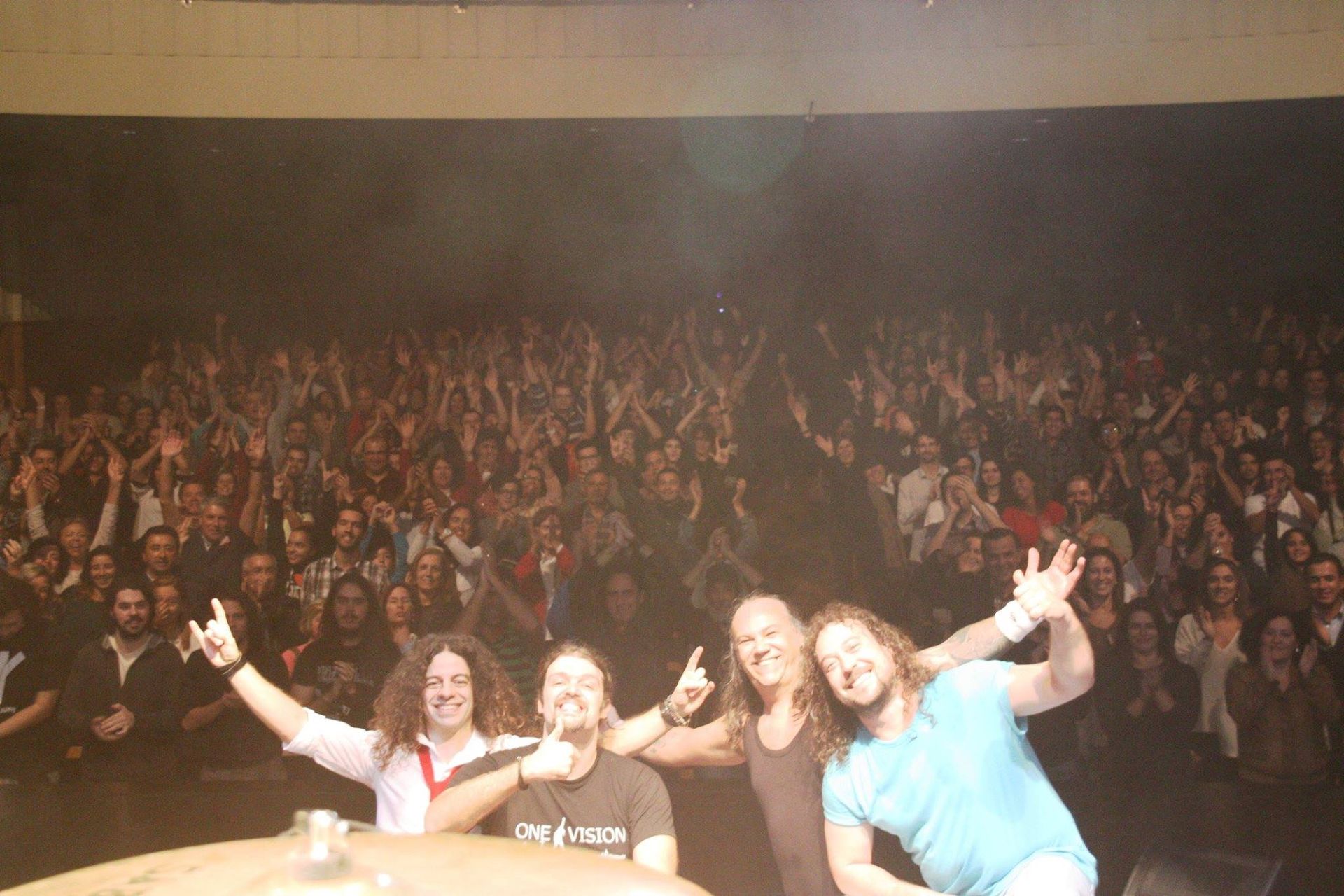 ONE VISION - A Banda Portuguesa de Tributo a QUEEN