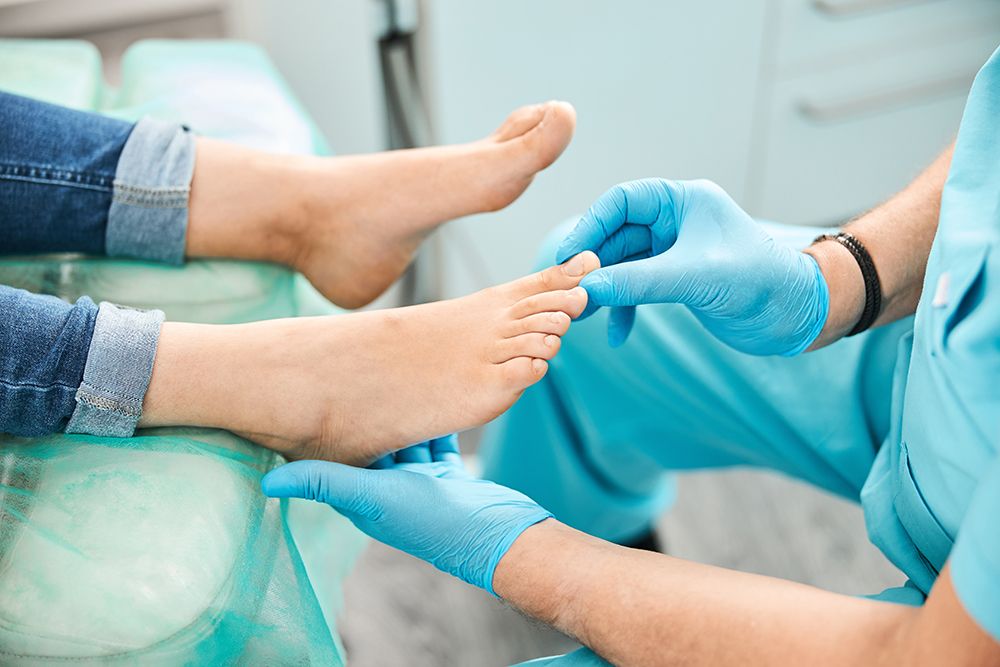 What is a Podiatrist? | Comprehensive Foot & Ankle Ctrs