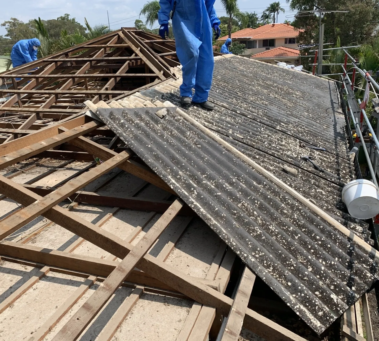 Asbestos Roof Replacement Gold Coast | What to Know