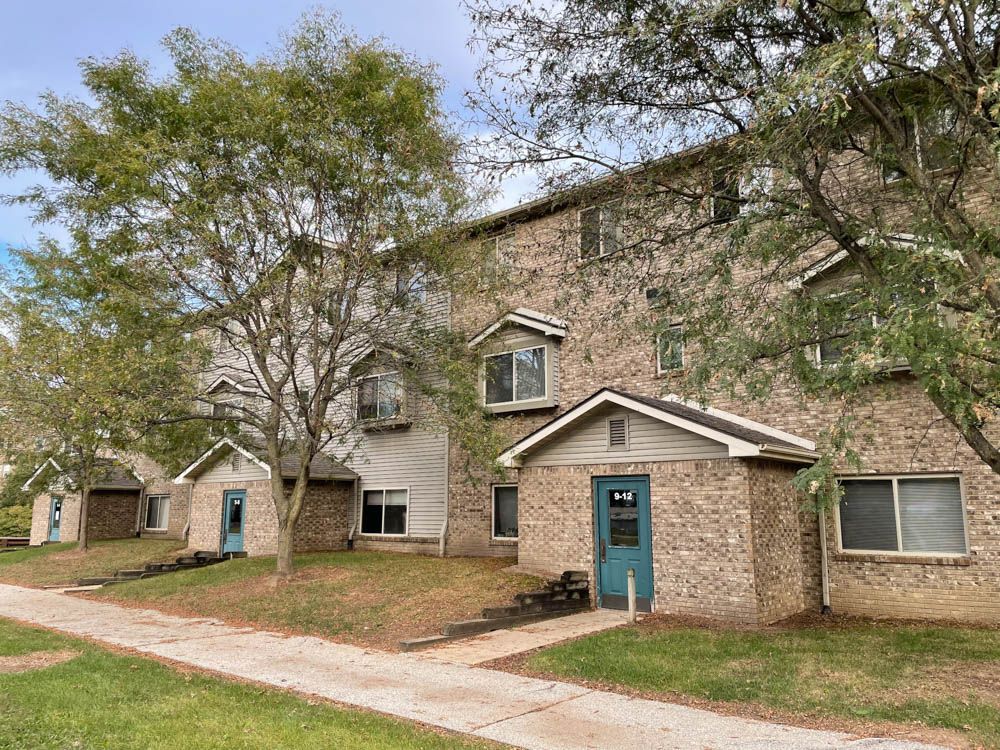 Crestview Apartments | Perfect for Purdue Students