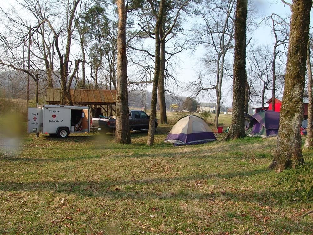 RV Sites & Tent Sites Along Big Cedar Creek - Cedar Creek Park