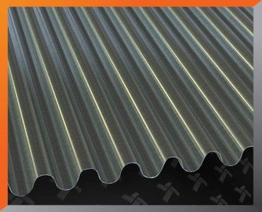 Lámina acanalada ondulada reforzada