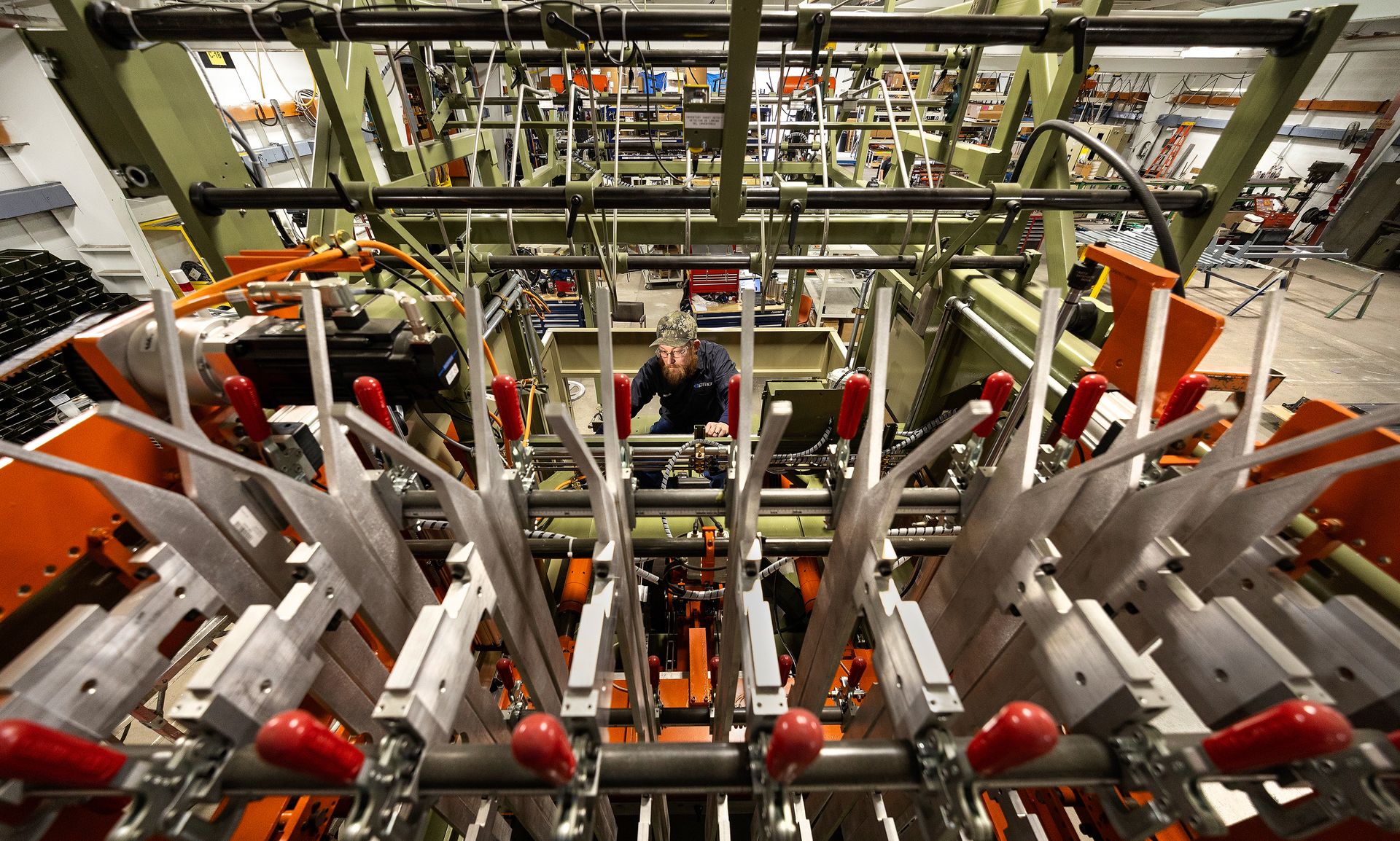 On-location Manufacturing + Facilities Photographer