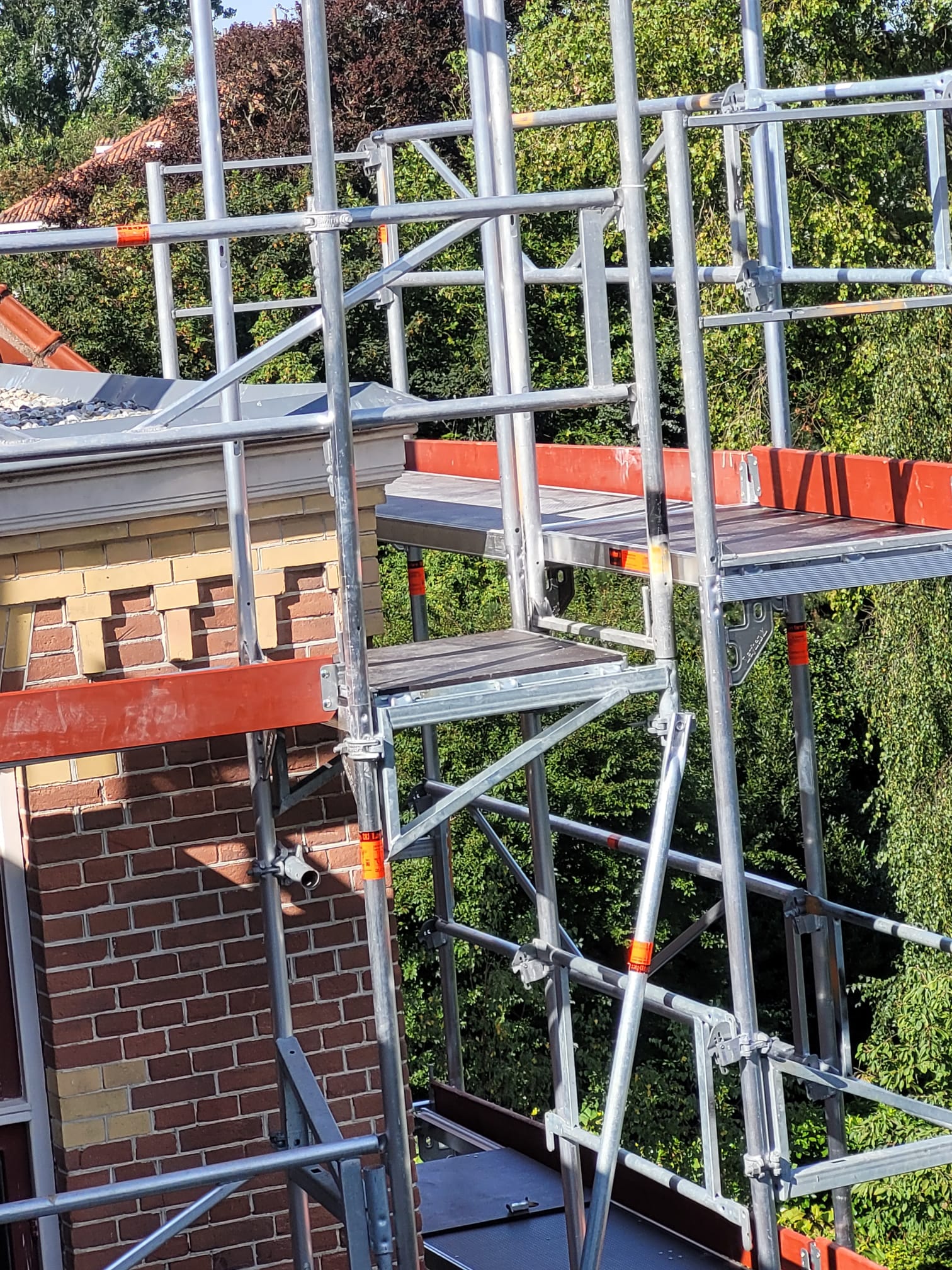 Steigerverhuur inc. opbouwen en afbouwen | Petersen Steigerverhuur B.V.