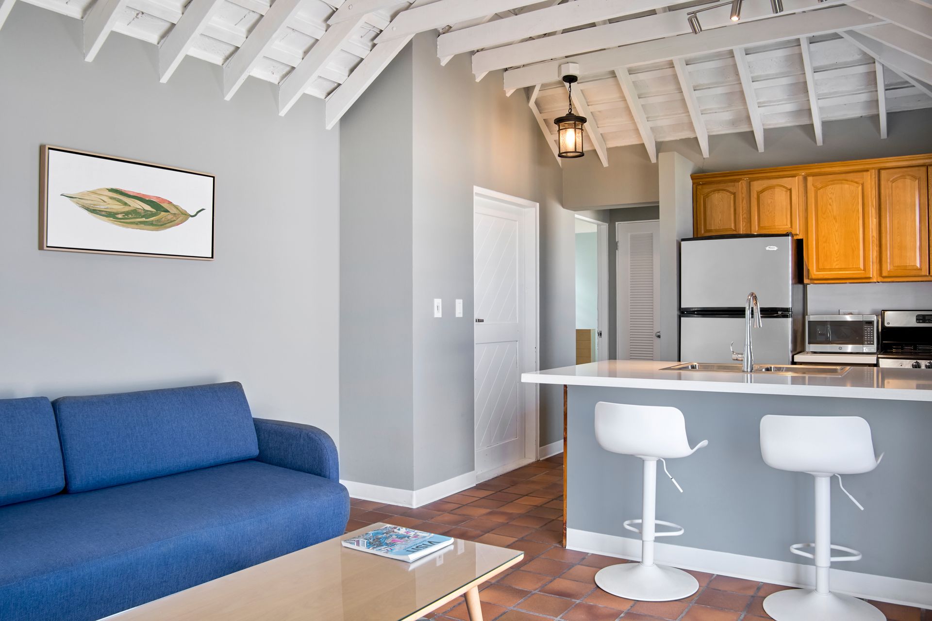 St. George’s Club Photo Gallery | Experience Our Cozy Atmosphere