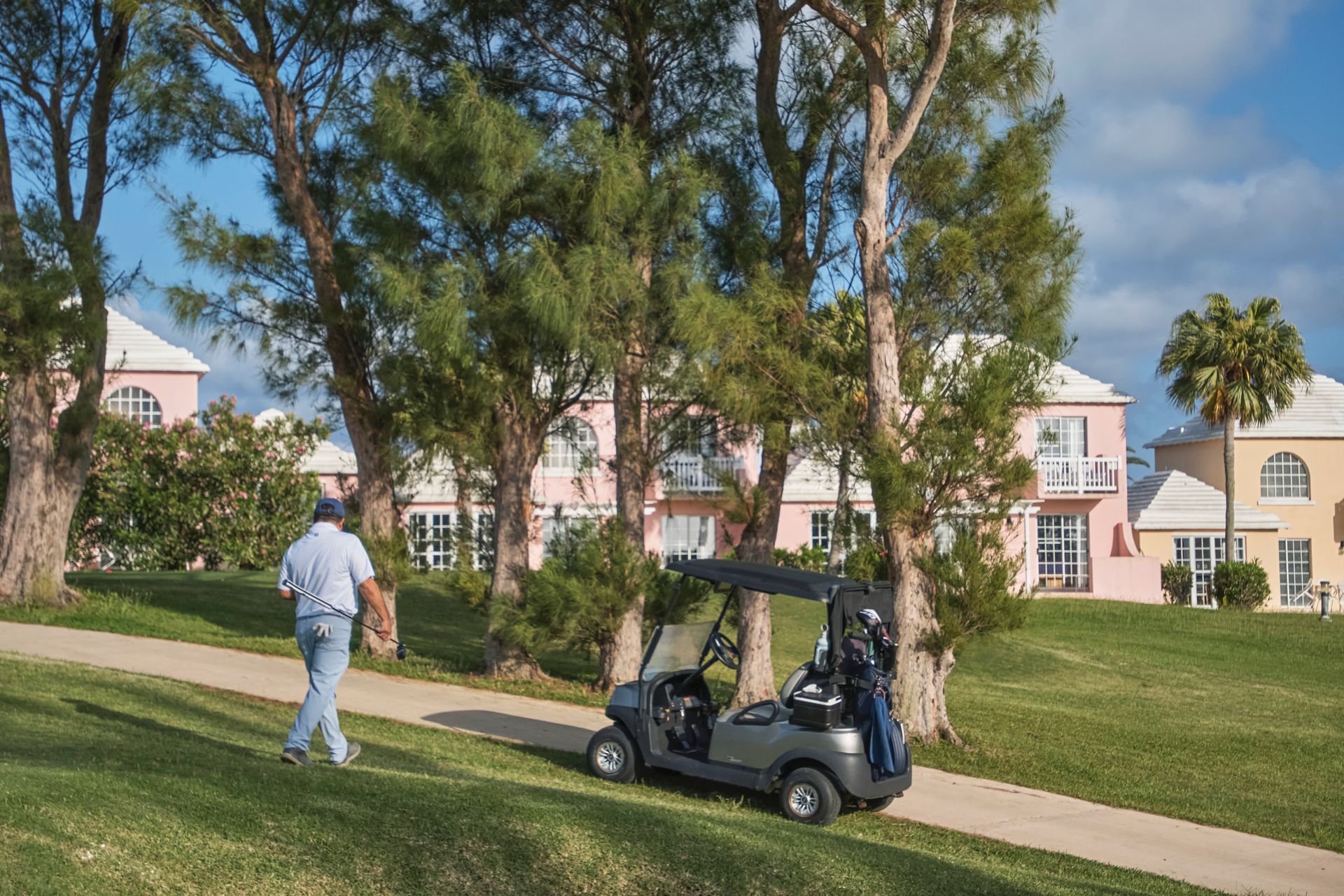 St. George’s Club Photo Gallery | Experience Our Cozy Atmosphere