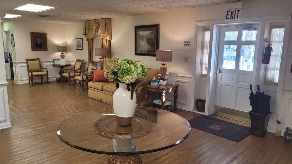 Virtual Tour | Colonial Funeral Home