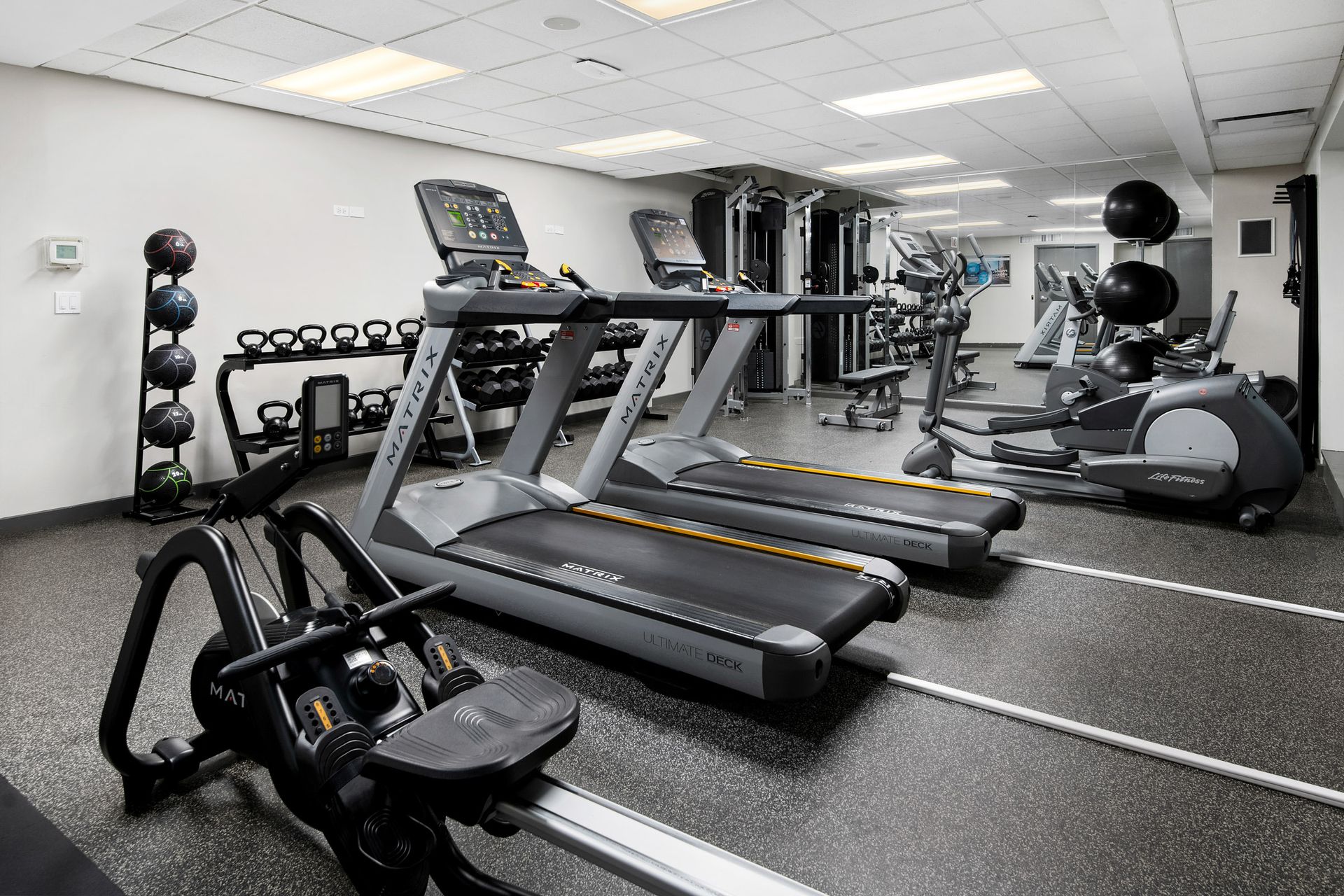 Gallery | Reside 707 | Lakeview Apartments