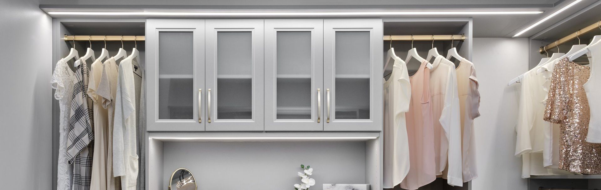 Balance Form & Function With These Custom Closet Design Tips