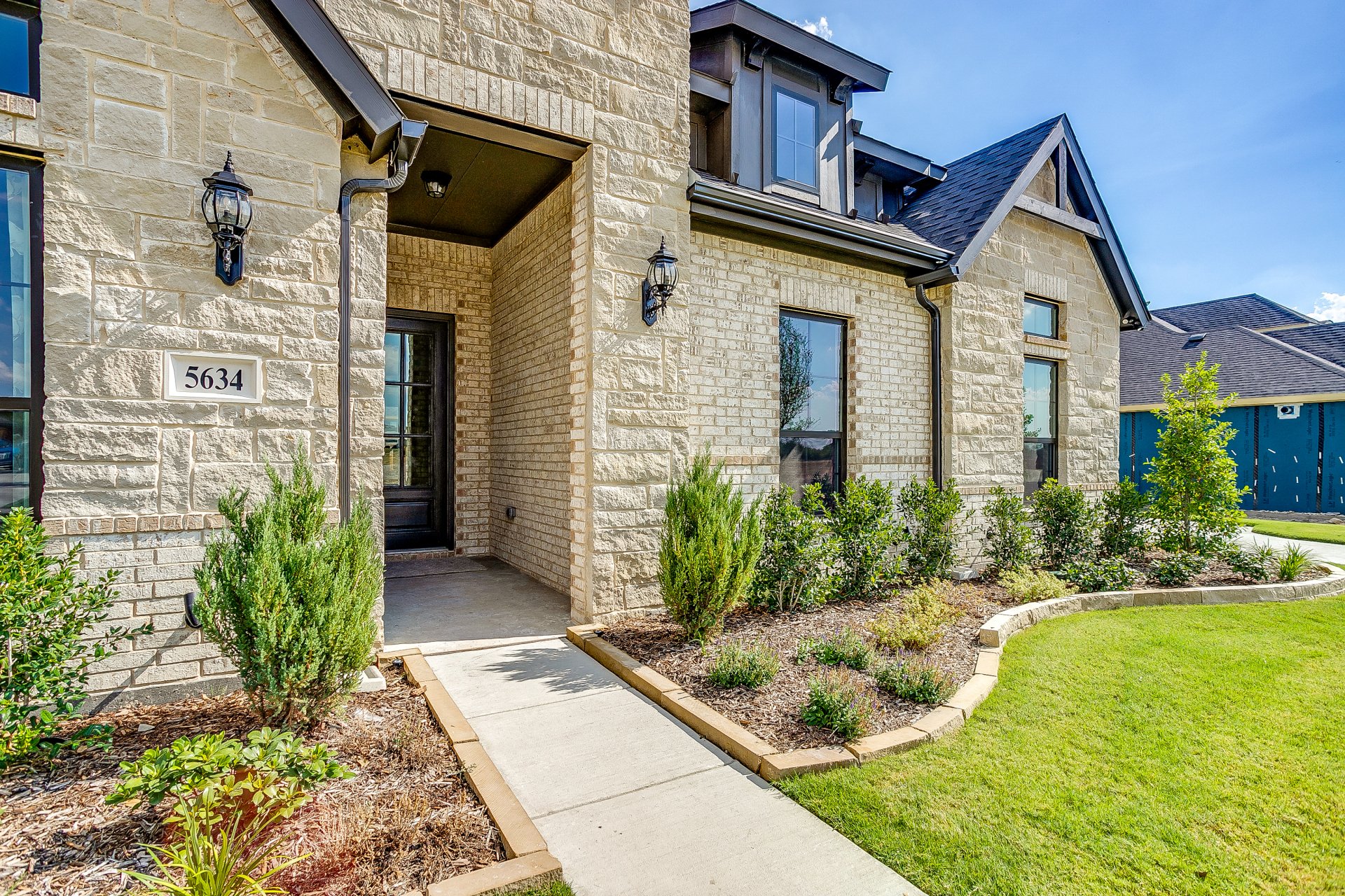 Model Home Photos - John Houston Homes