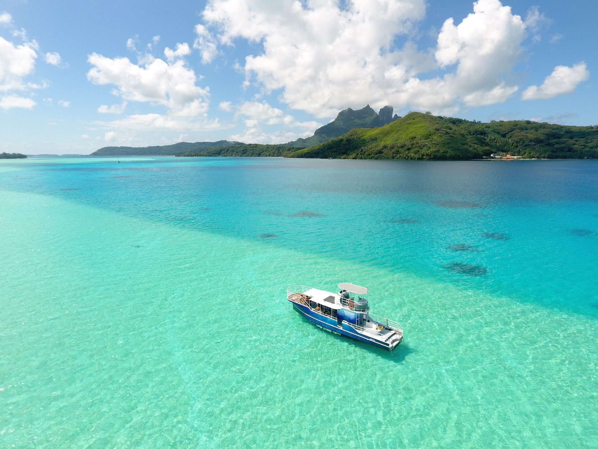 bora bora water world