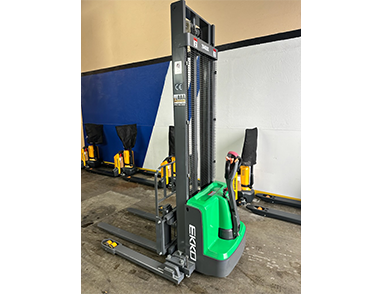 Warehouse Forklifts for sale and rent, along with order pickers ...