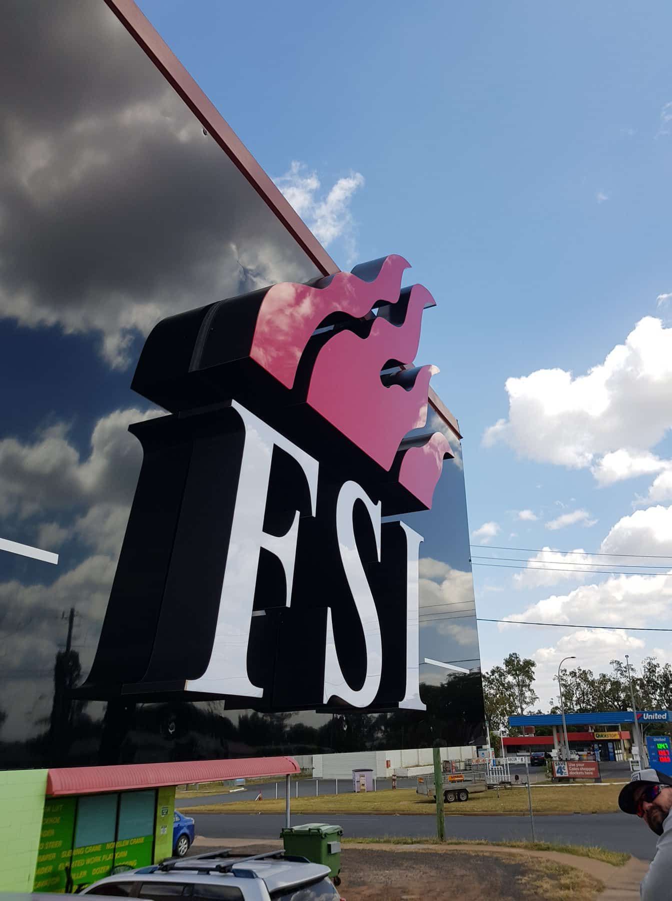 Shopfront Business Signage Mackay & Surrounds | Sun City Signs