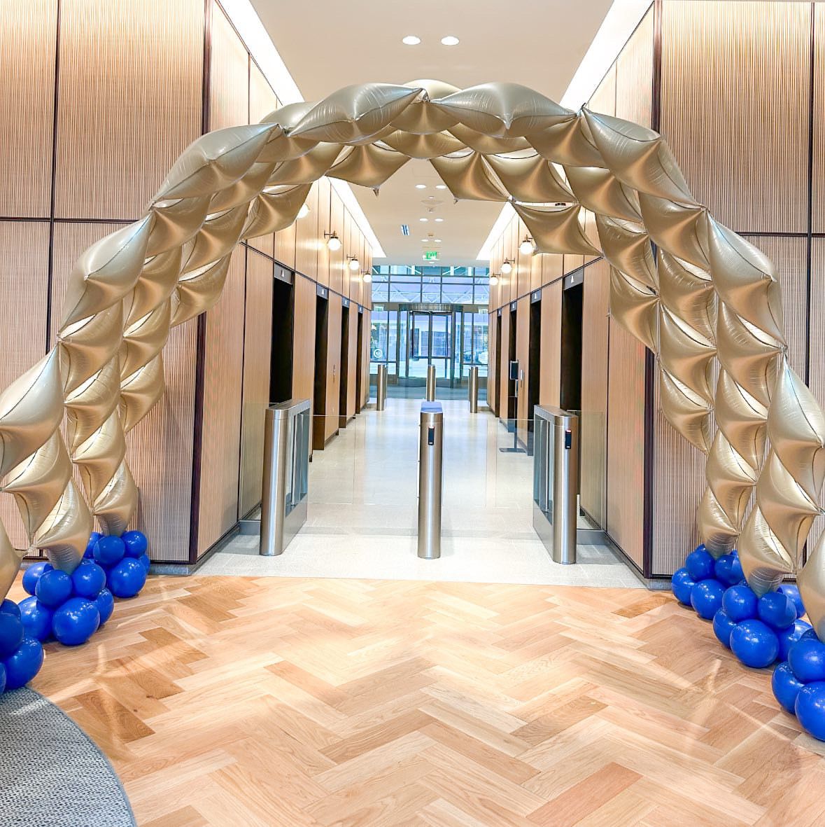 Corporate Balloon Decor Guide