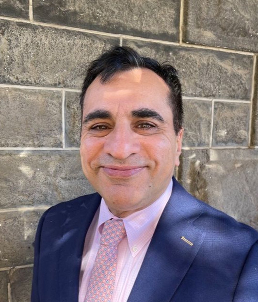 Meet Our Professional Team | Central Highlands Surgeon