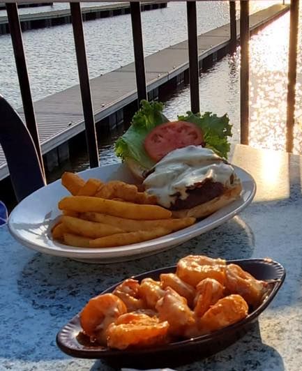 Nauti Goose Restaurant | Waterfront Dining