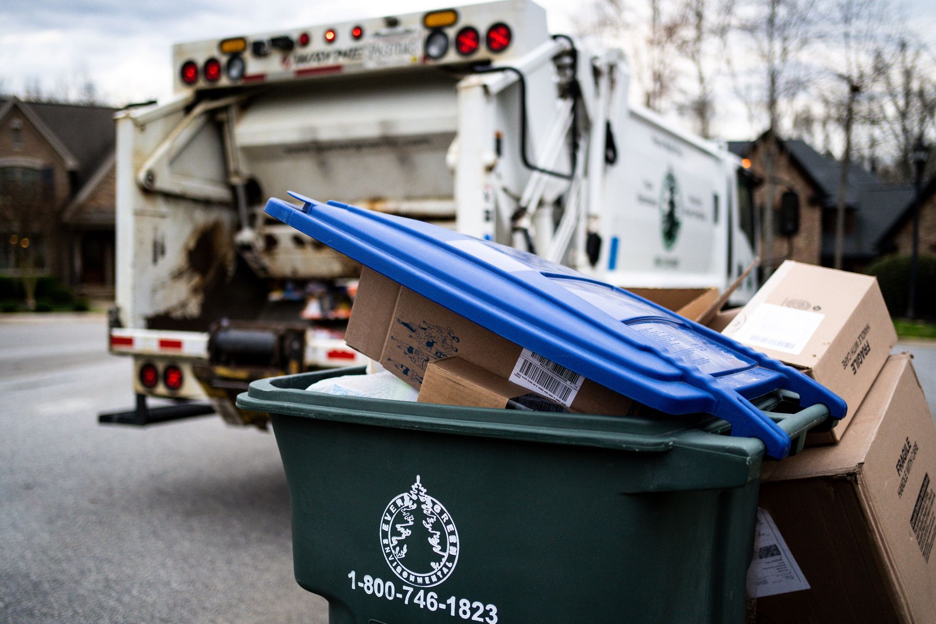 Curbside Recycling Benefits in South Carolina Neighborhoods