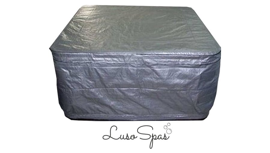 5 Reasons To Consider The Luso Insulated Hot Tub Spa Cover.