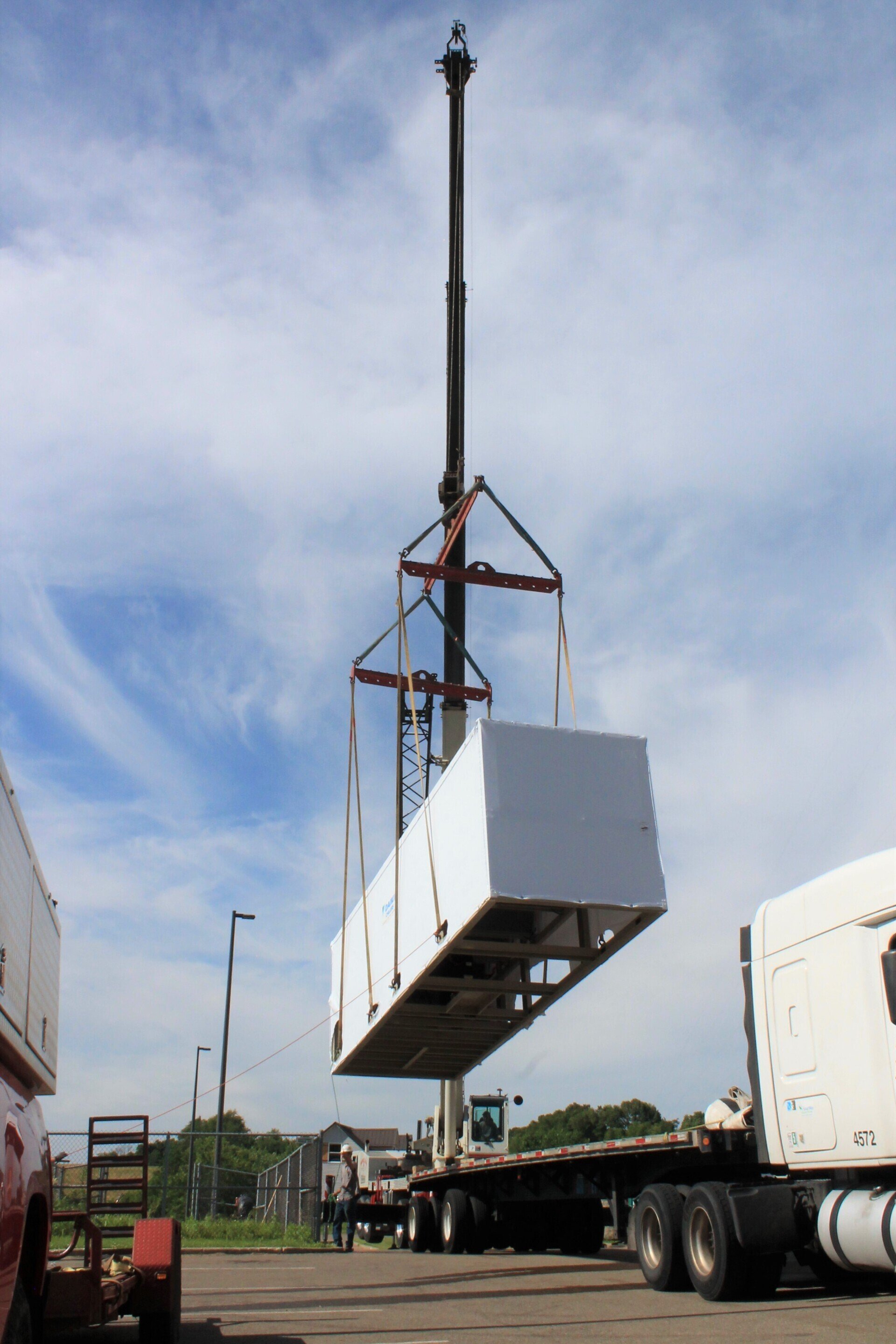 Our Cranes – Millersburg, OH – Holmes Crane Service