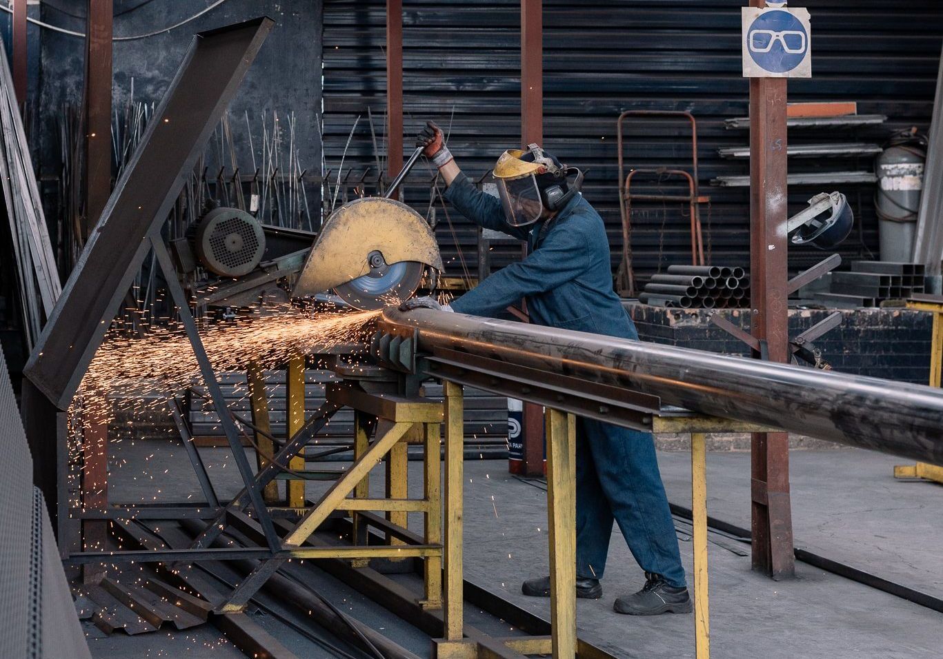 On-Site Steel Cut-To-Length Services | NJR Steel Branches