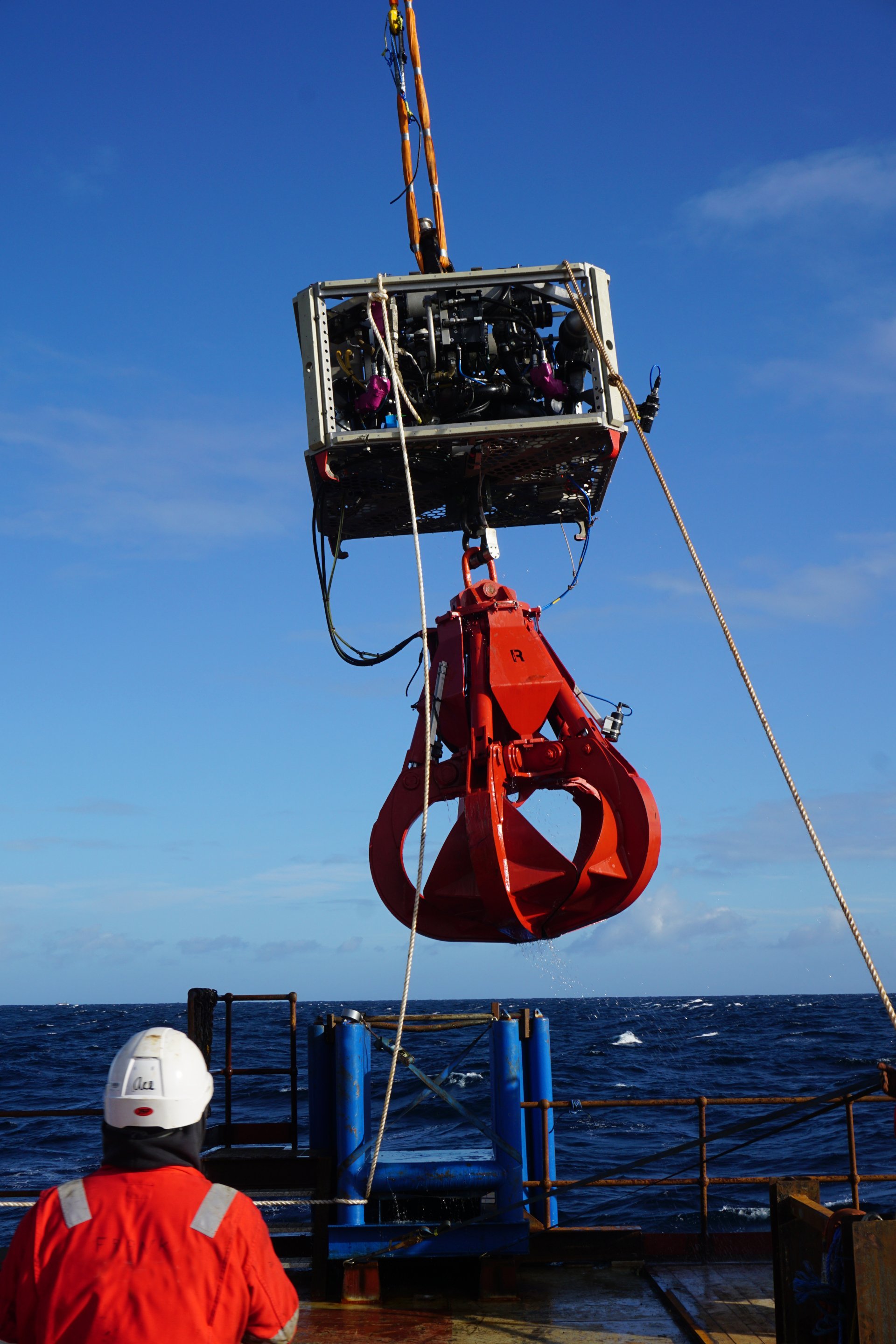 Britannia's Gold Ltd | State-of-the-art technology and salvage equipment,