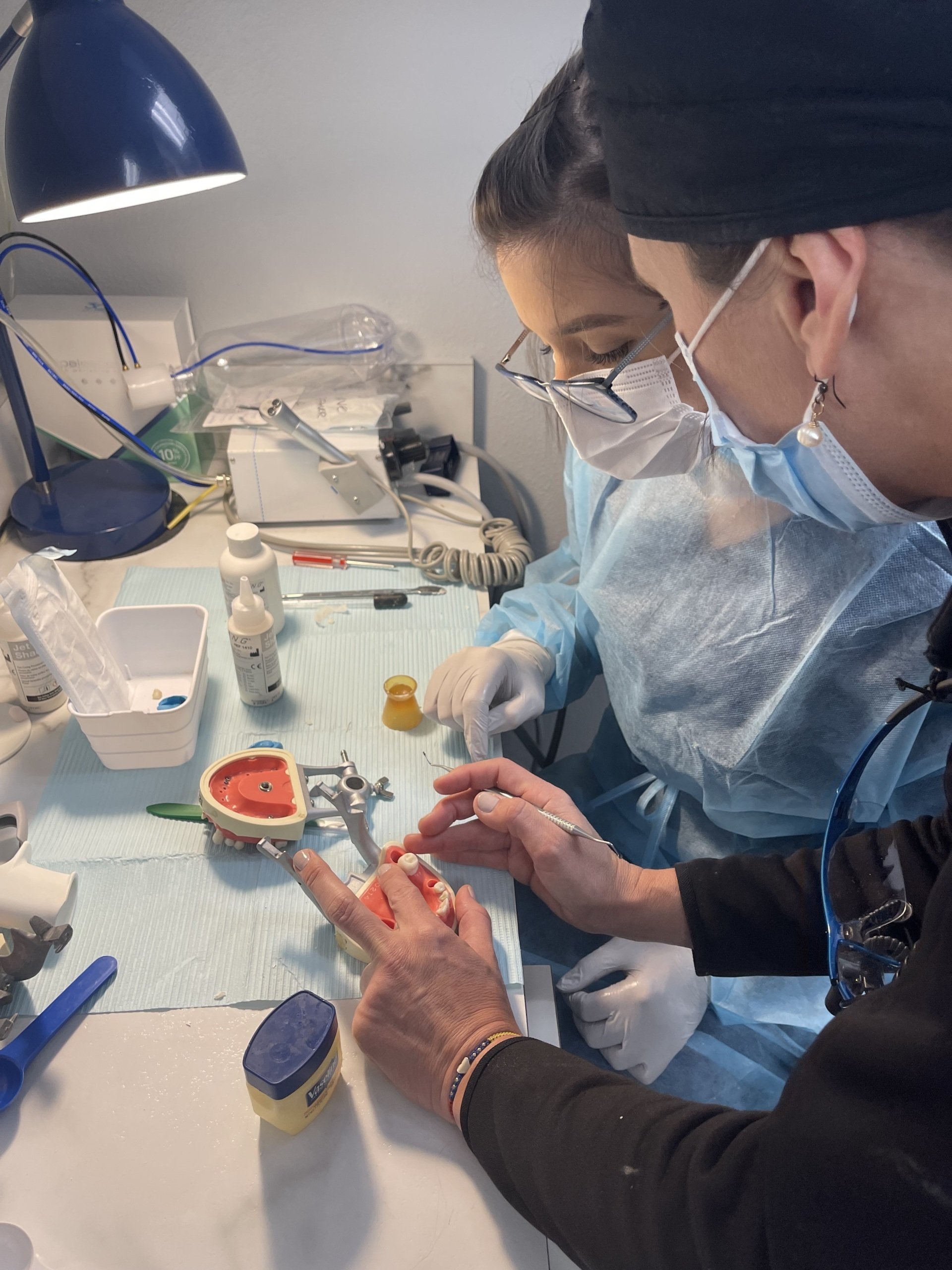 EFDA Certified Dental Assistant Course | Dental Training For You