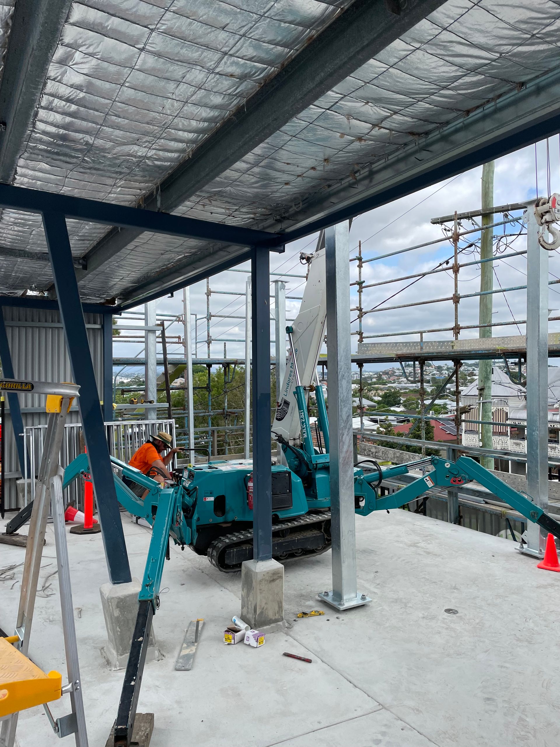 Your Comprehensive Guide to Using a Crane to Access a Rooftop