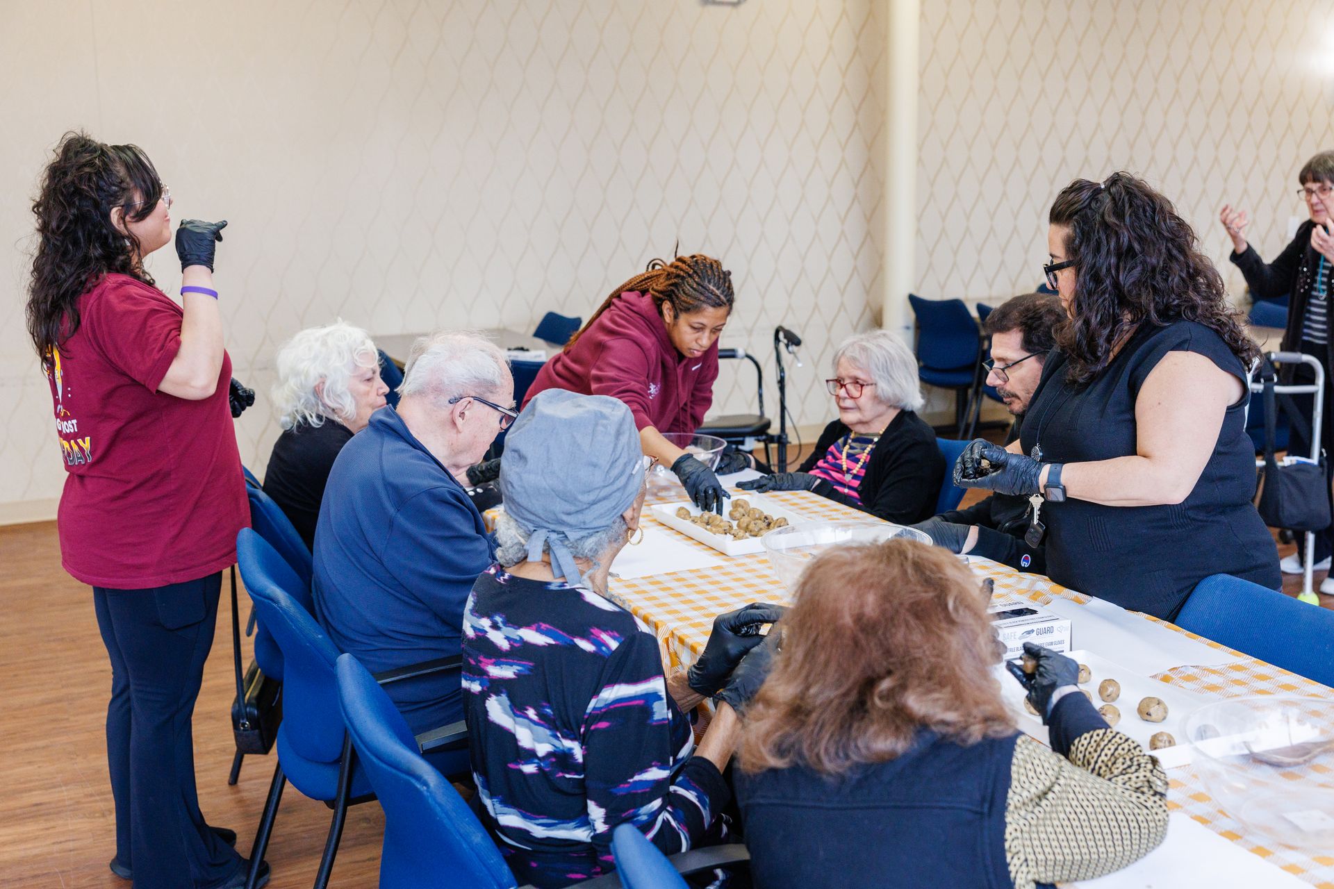 Memory Care Social Club NJ | The Regency Memory Care Club