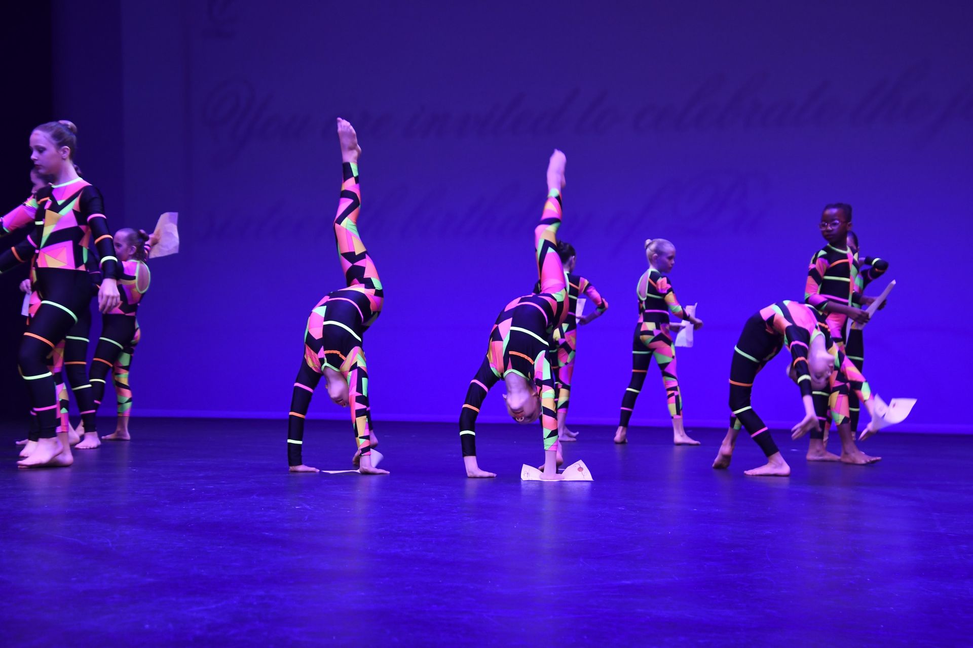 Acrobatics in Townsville | Ann Roberts School of Dance