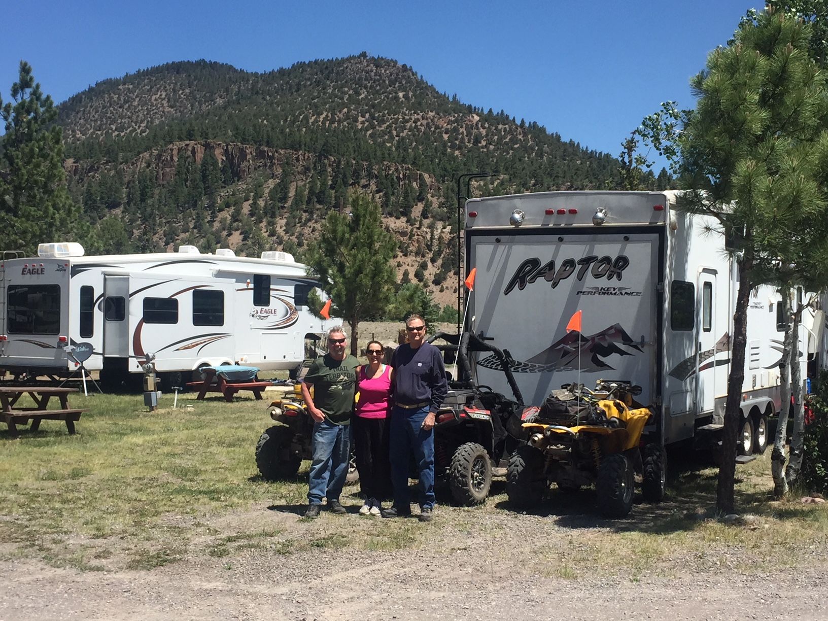 Grandview Cabin & RV Resort: Your Perfect Getaway.