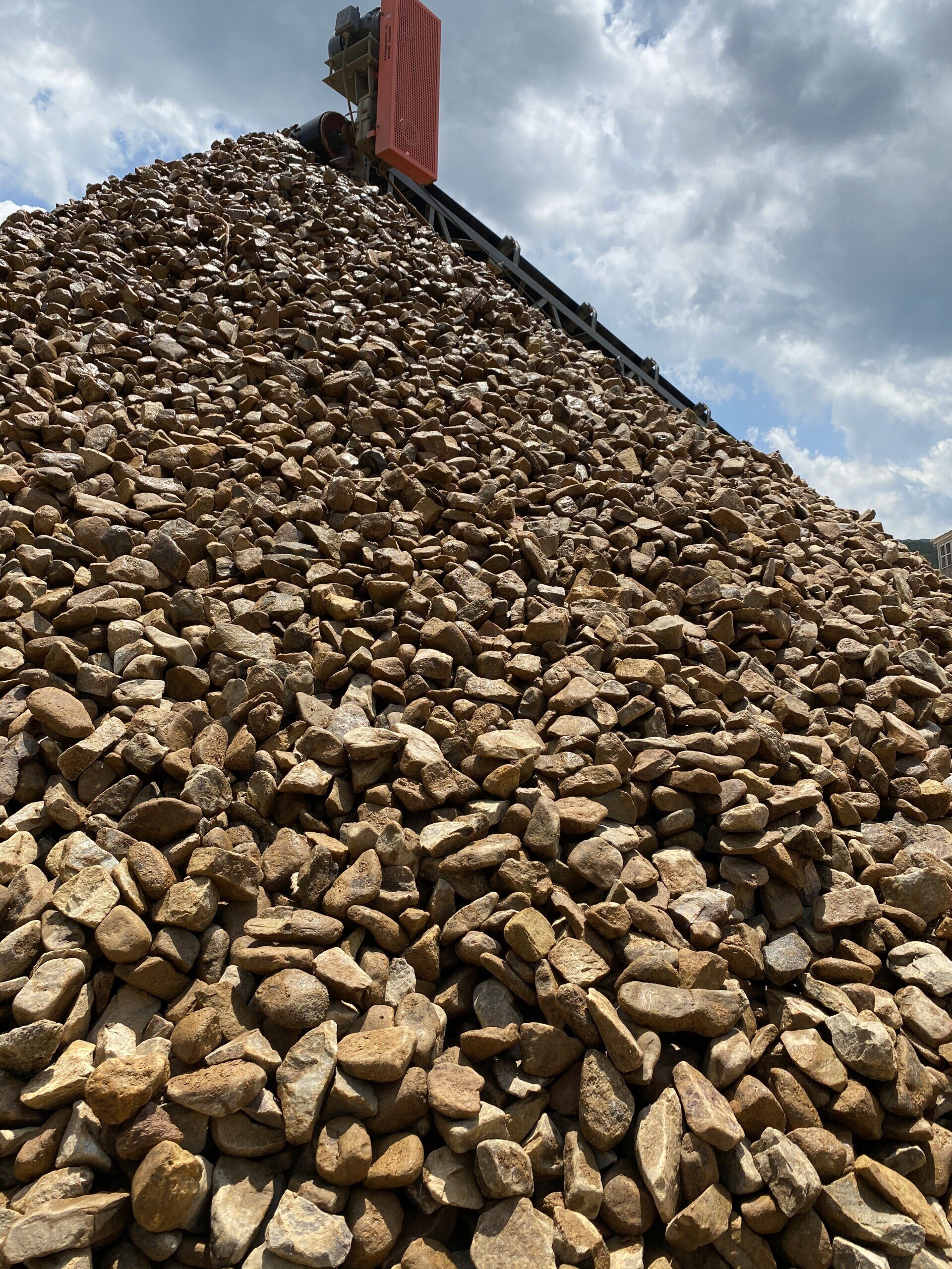 Decorative Rocks Chapin SC | The Original Landscape Supply