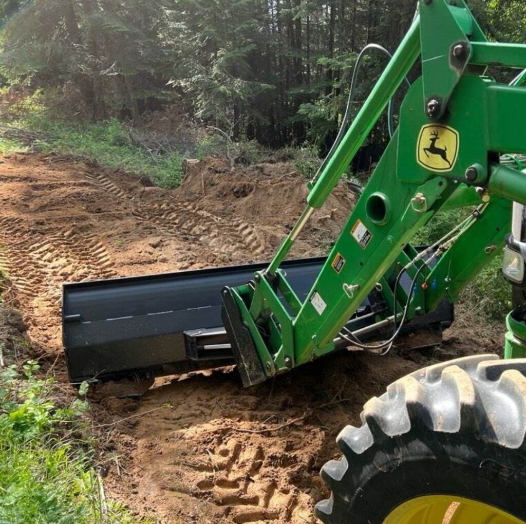 Landscaping Attachments | Eagle Ridge