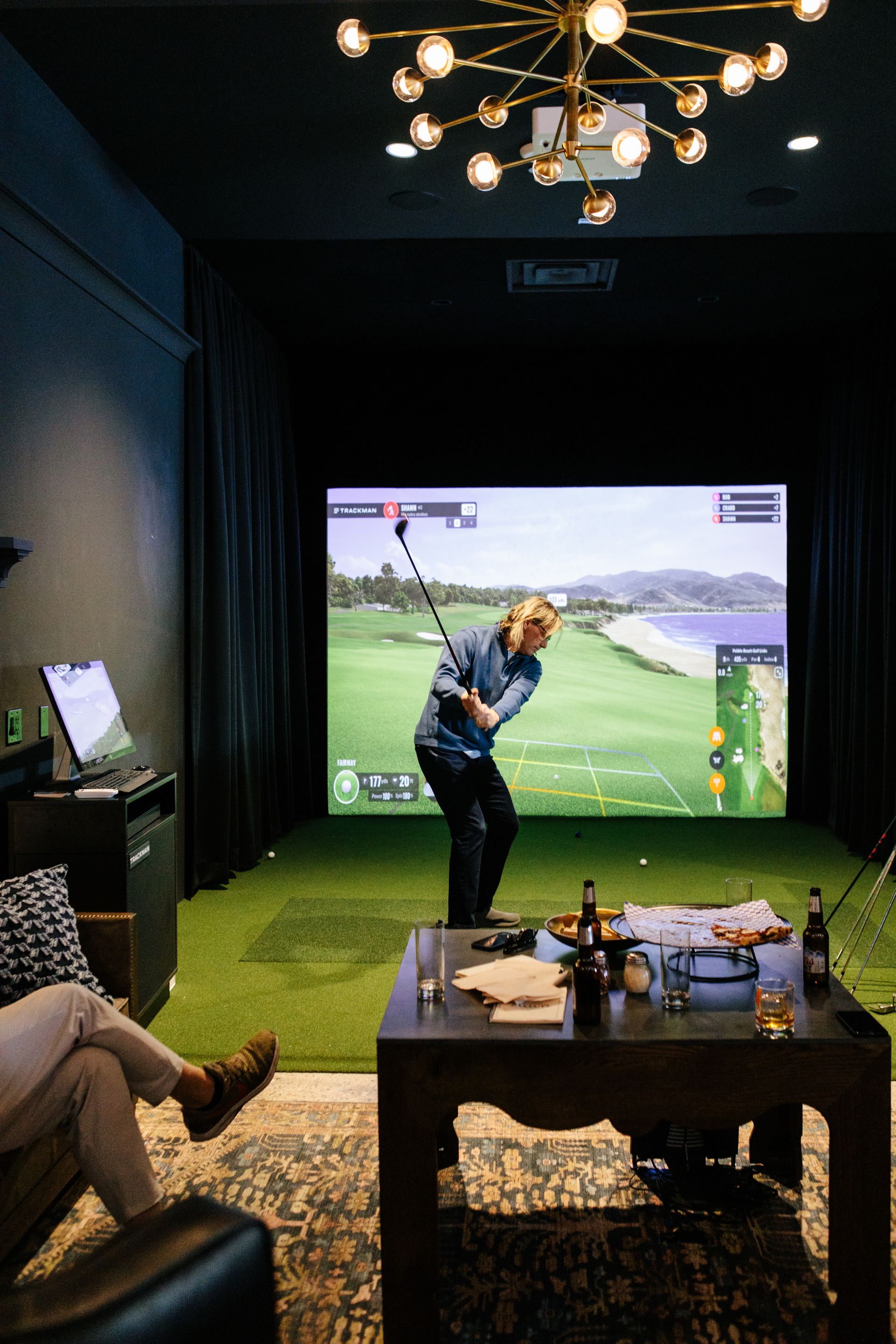 Indoor Golf Simulators Scottsdale, AZ | Trevor's Liquor