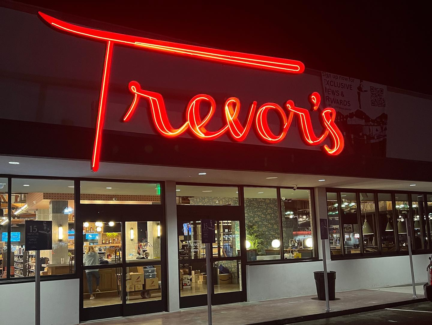 Trevor's Liquor Store Arcadia: Wood-Fired Pizza, Cocktails, Taphouse ...