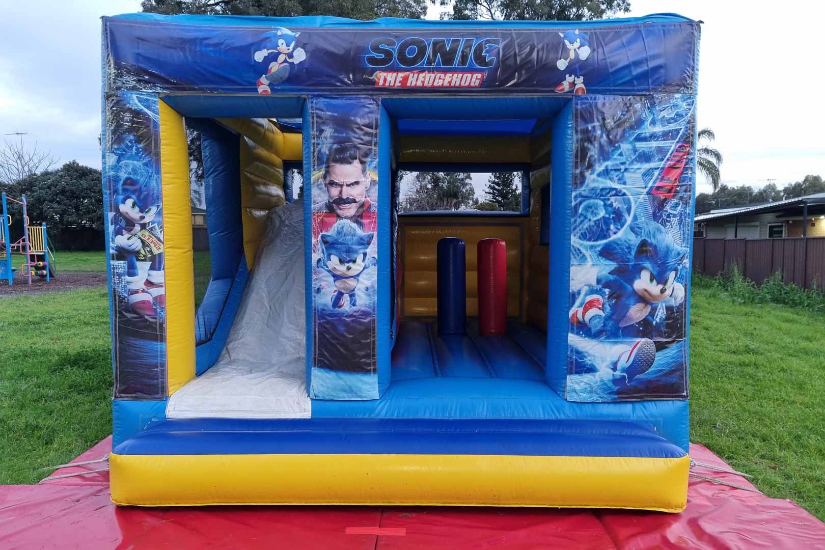 JUMPING CASTLES WITH SLIDES